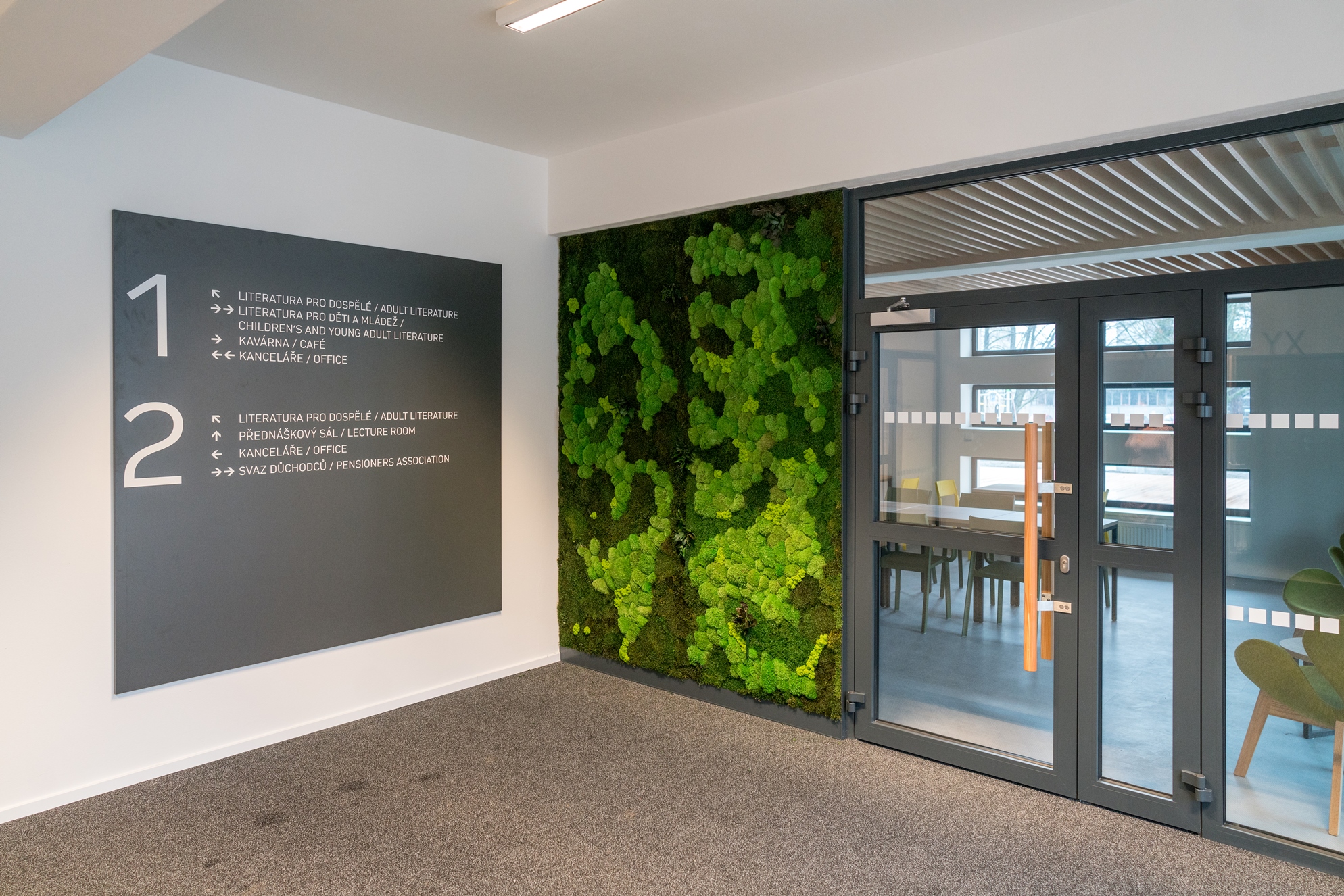 V Porubě vznikla moderní knihovna s literární kavárnou — Ostrava